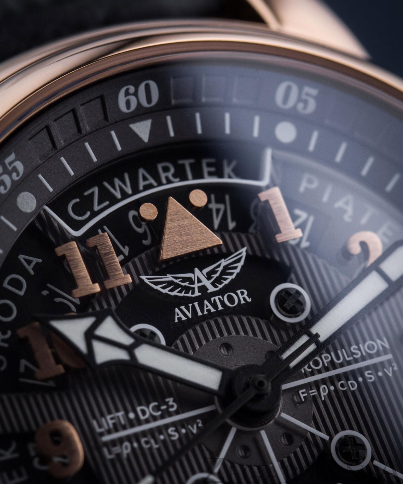 Aviator V.3.36.2.294.4 PL - Zegarek Douglas Day-Date • Zegarownia.pl
