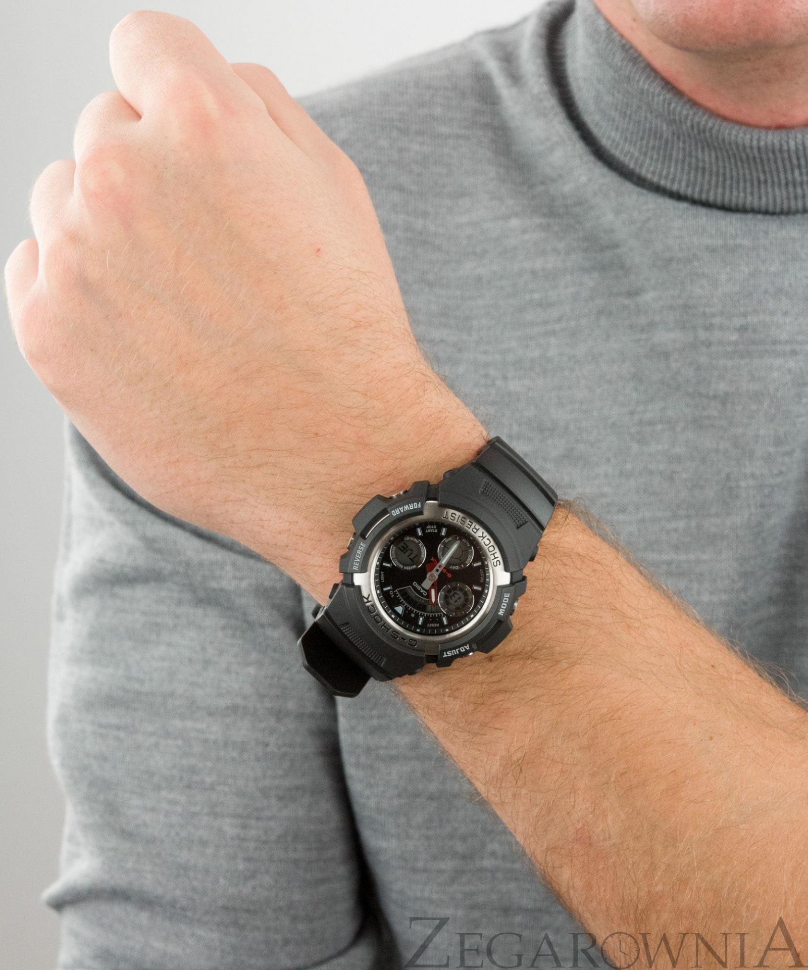 Casio AW-590-1AER - Zegarek G-SHOCK • Zegarownia.pl